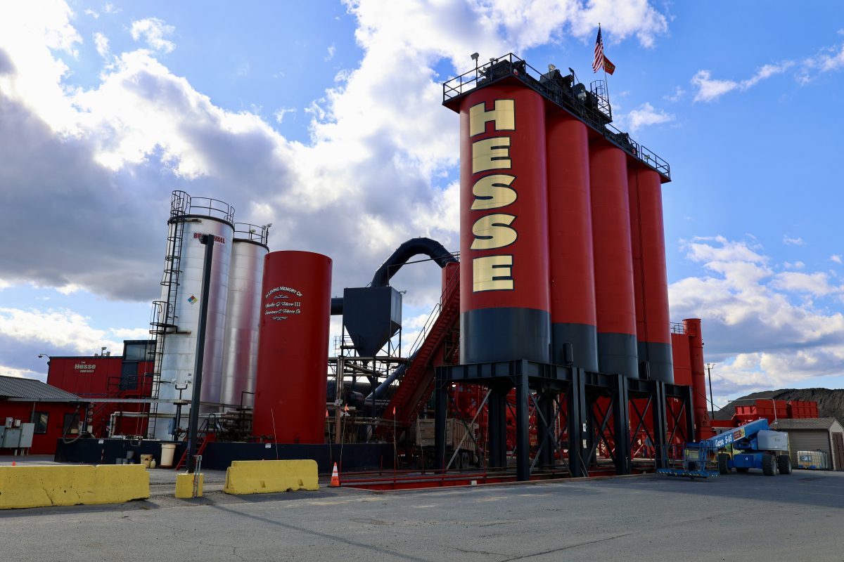 Brickwall: Recycling Asphalt Demolition Sand Gravel NJ